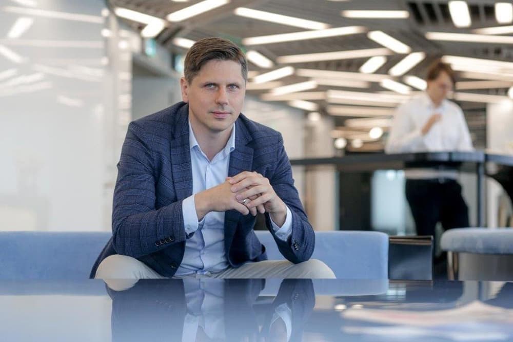 About us | Fist Strike